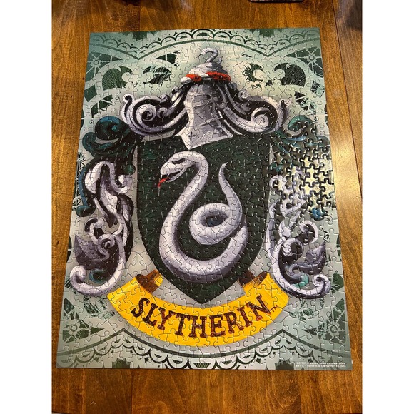 Aquarius | Games | Harry Potter Slytherin Snake Crest 50 Piece Jigsaw ...